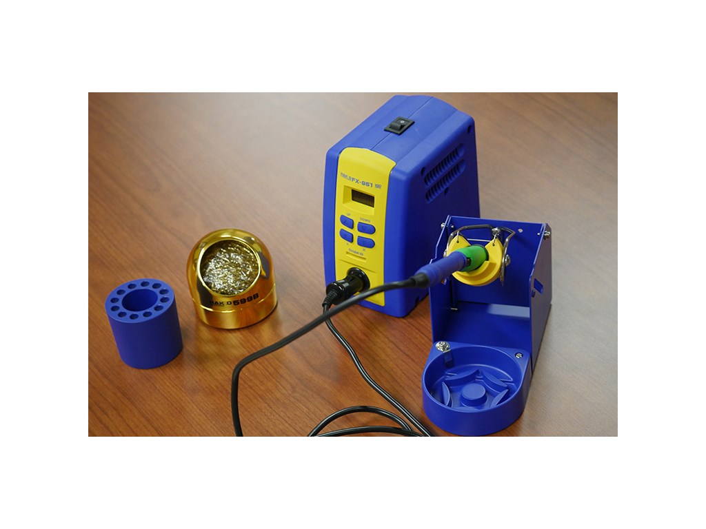 Hakko FX951-66 Soldering Station | TEquipment